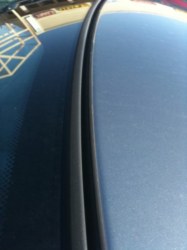 Windshield trim rubber | SaabCentral Forums