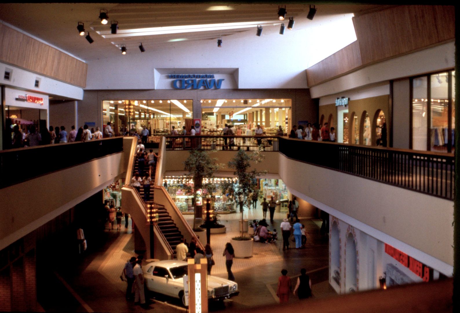 Crossroads Mall Okc Crossroads Mall Has New Owners And Redevelopment