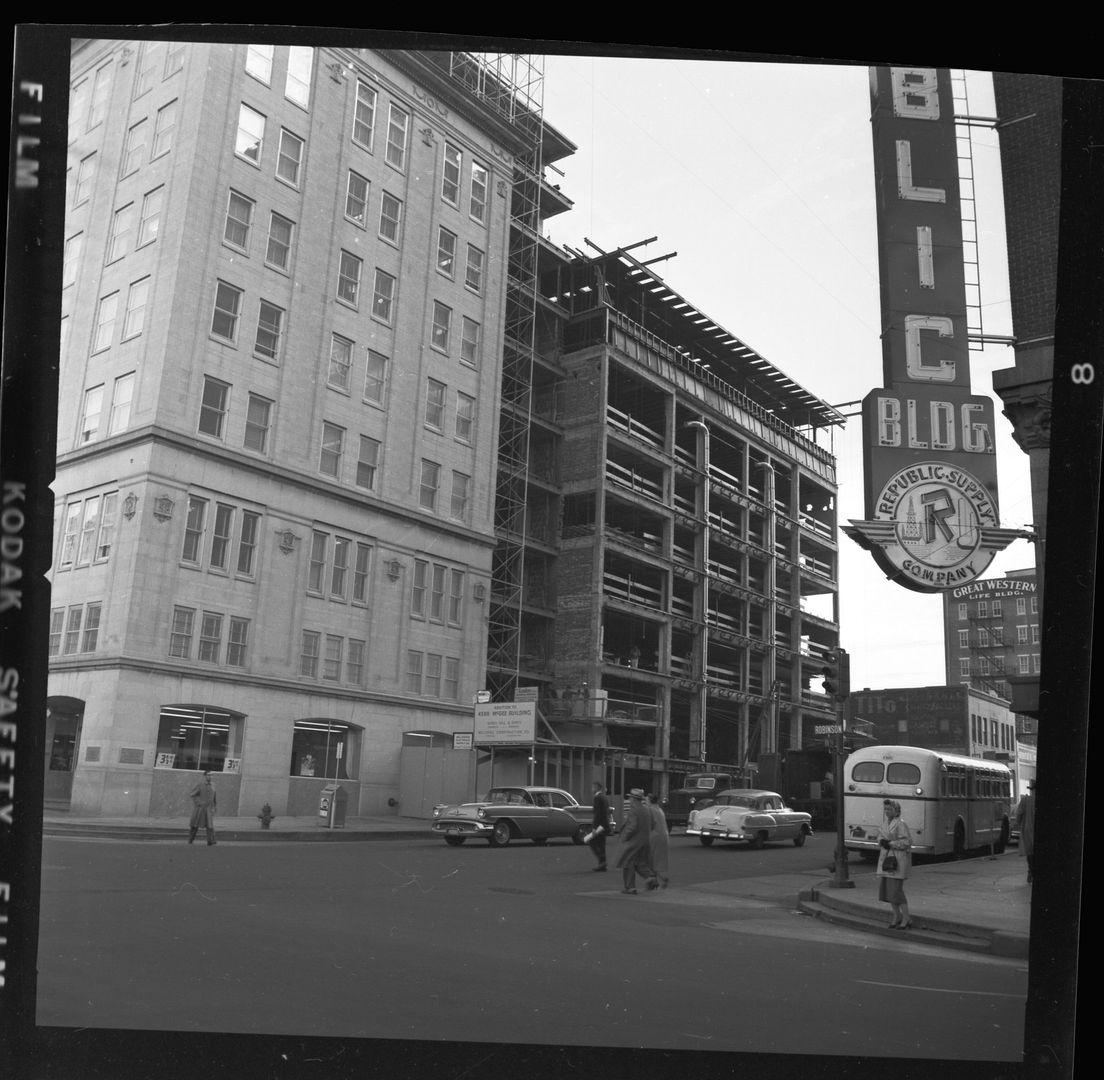 SandRidge Center & Commons - Page 149