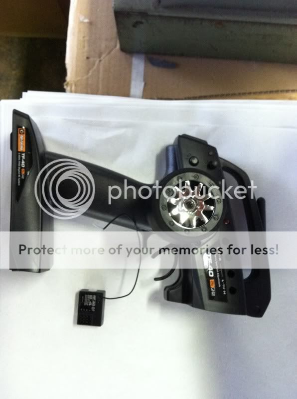 Brand New Hpi TF-40 2.4ghz Radio System & Receiver (Drop Down Wheel ...